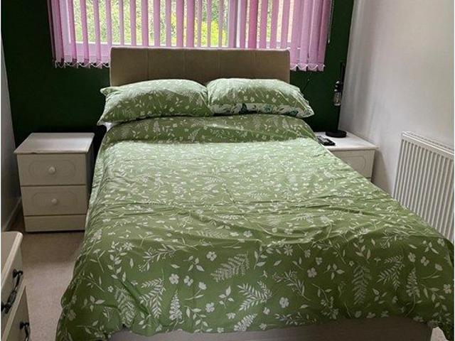 Dampier Walk, Crawley RH11, Room to rent, £650 pcm | PrimeLocation