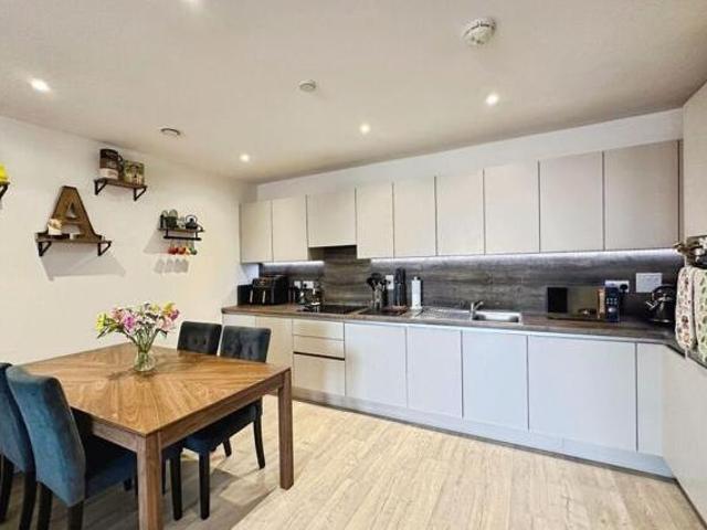 Damsel Walk, Woodlark Apartments, 2 Bedroom Flat