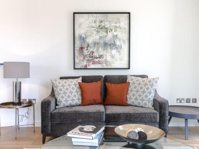Danvers Avenue, London SW11, 2 bed flat to rent, £6,717 pcm | PrimeLocation