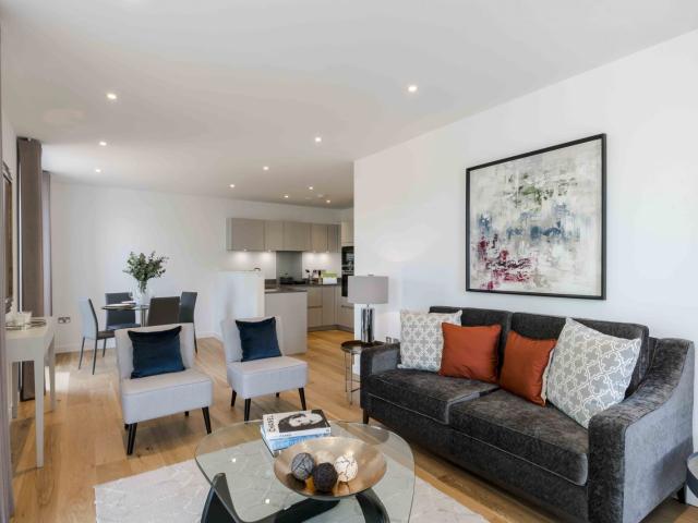Danvers Avenue SW11