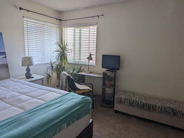 Dana Point South Capistrano Beach Private BedRoom & Bath Available
