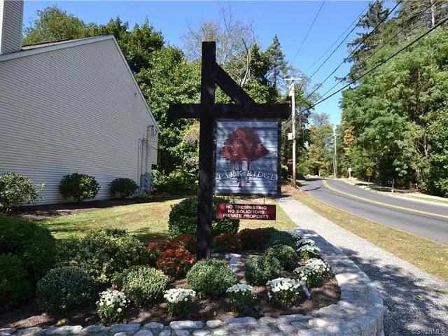 Danbury ranch style one BR condominium