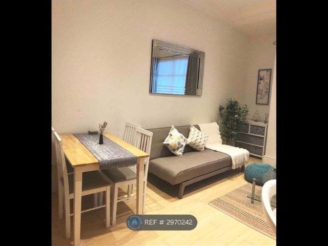 Danbury Street, London N1, 1 bed flat to rent, £2,200 pcm | PrimeLocation