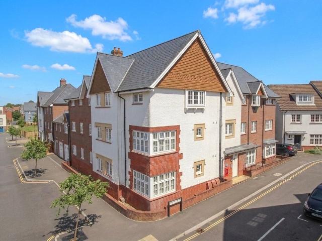 Danby Street, Bristol BS16, 2 bed shared accommodation to rent, £1,400 pcm | PrimeLocation
