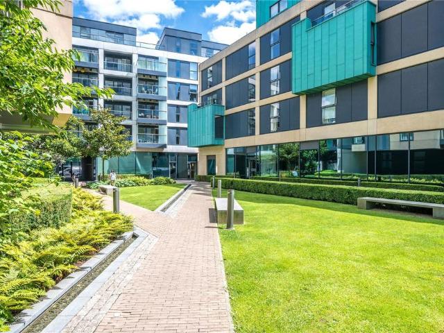 Dance Square, Clerkenwell, Islington. 1 bed apartment to rent £2,500 pcm £577 pw
