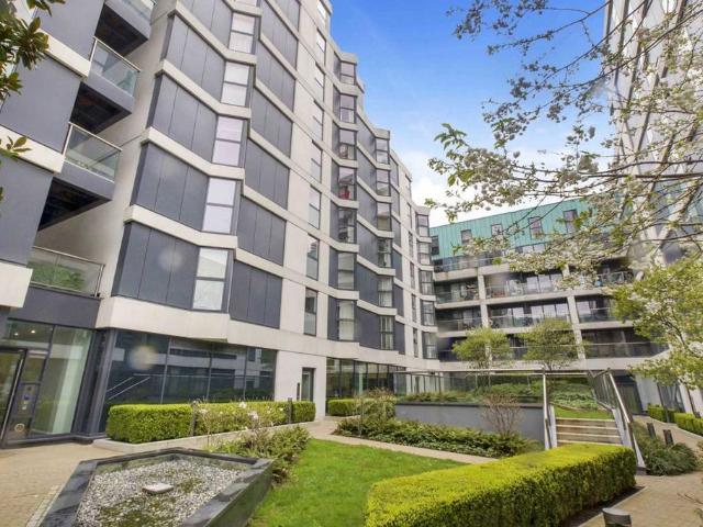 Dance Square, London EC1V 1 bed flat to rent £2,947 pcm £680 pw