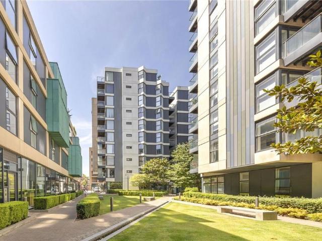 Dance Square, London EC1V 1 bed flat to rent £3,000 pcm £692 pw