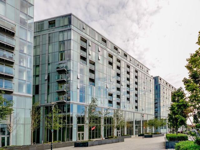 Dancers Way, Deptford, London, SE8 2 bed flat to rent £2,300 pcm £531 pw