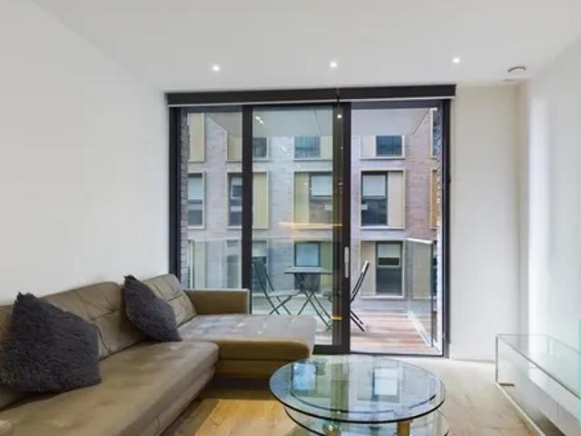 DanDan, Piazza Walk, St. George in the East, London, E1 8ZH, United Kingdom | 2 bed house for rent #167692755 | Rentberry