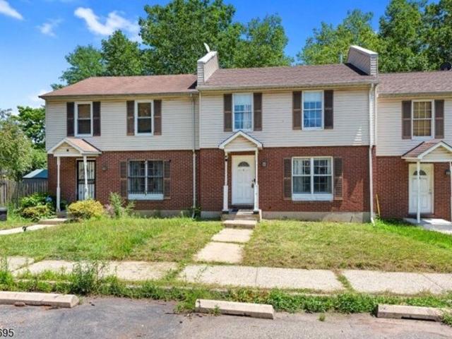 Dandridge Dr, Newark, Home For Sale