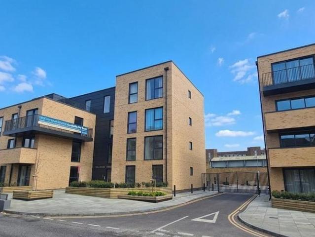 Dane Road, Margate 2 bed flat to rent £1,450 pcm £335 pw