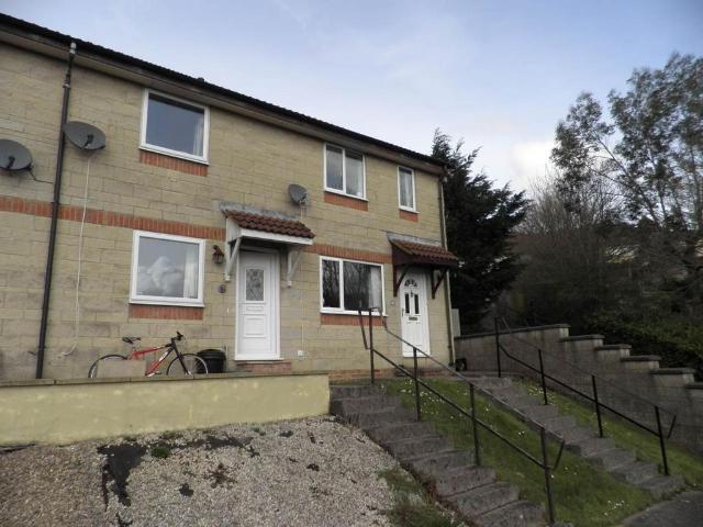 Daneacre Road, Radstock, Somerset 2 bed house to rent £1,295 pcm £299 pw
