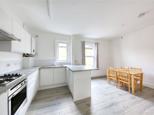 Danehurst Street SW6, 3 bed flat to rent, £3,000 pcm | PrimeLocation