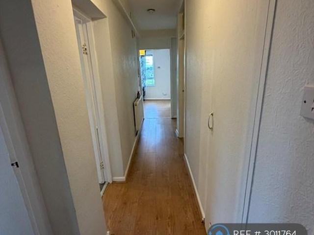 Danesmoor House, Birmingham, B25 2 bed flat to rent £1,100 pcm £254 pw