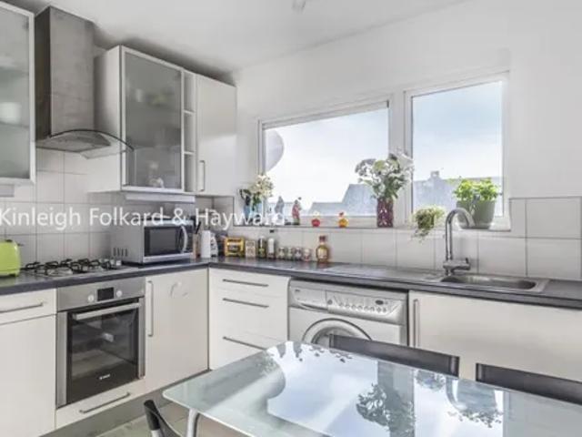 Danescroft, 21 Torrington Park, London, N12 9TA, United Kingdom | 1 bed apartment for rent #139068101 | Rentberry