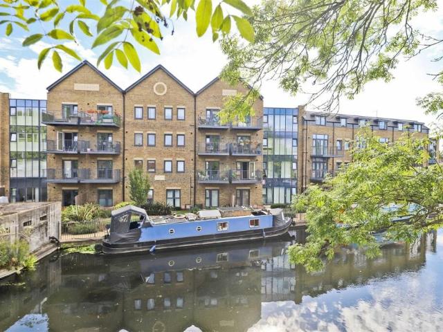 Daneshill House, Waterloo Road UB8, 2 bed flat to rent, £1,925 pcm | PrimeLocation
