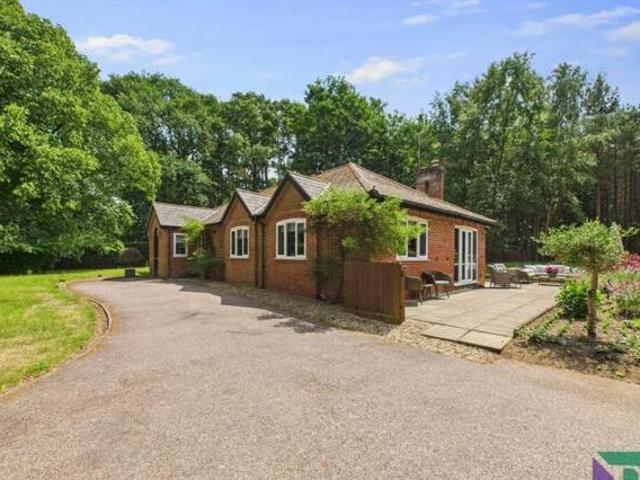 Daneswood, Heath Lane, 4 Bedroom Detached