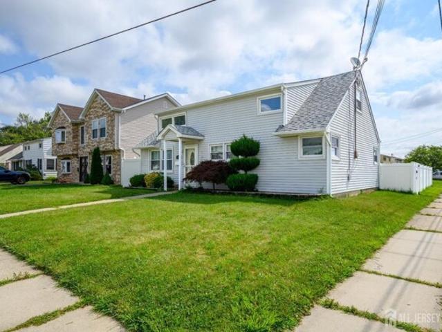 Daniel St, Carteret, Home For Sale