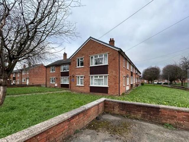 Daniels Drive, Ruabon, 2 Bedroom Flat