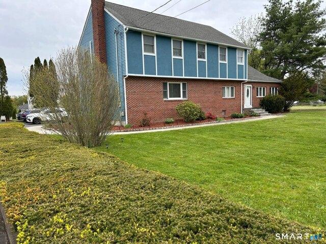 Daniels Farm Rd, Trumbull, Home For Sale