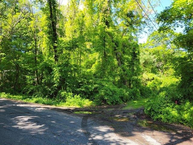 Daniels Rd Lot 7, Charlton, MA 01507