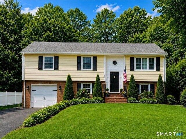 Dannell Dr, Stamford, Home For Sale