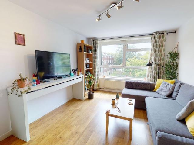 Dacre Park, Blackheath Borders, London SE13, 1 bed flat to rent, £1,500 pcm | PrimeLocation