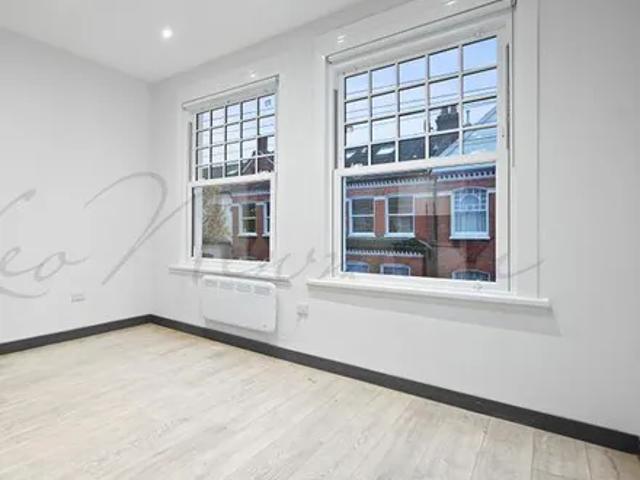 Dafforne Road, London, SW17 8TZ, United Kingdom | Room for rent #140399843 | Rentberry