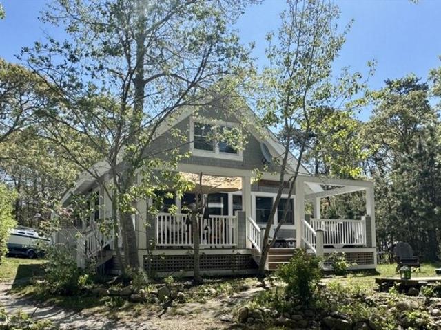 Daggett Ave Unit A, Tisbury, Home For Sale