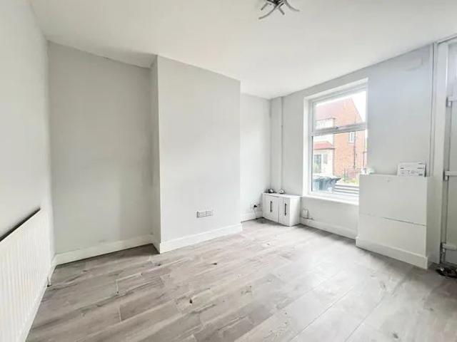 Dagmar Grove, Beeston, NG9, Property for rent