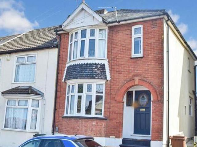 Dagmar Road, Chatham, 3 Bedroom End