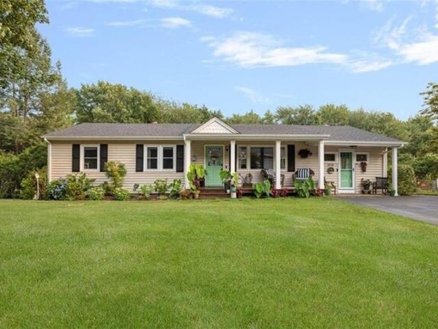 Dahlia Dr, North Kingstown, Home For Sale