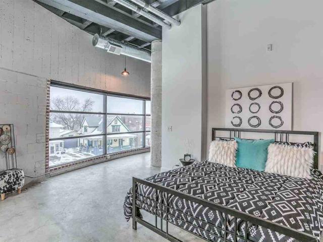 Dahlman Flats 1 Bedroom Apartment for Rent at 1311 S 9th St, Omaha, NE 68108 Little Italy