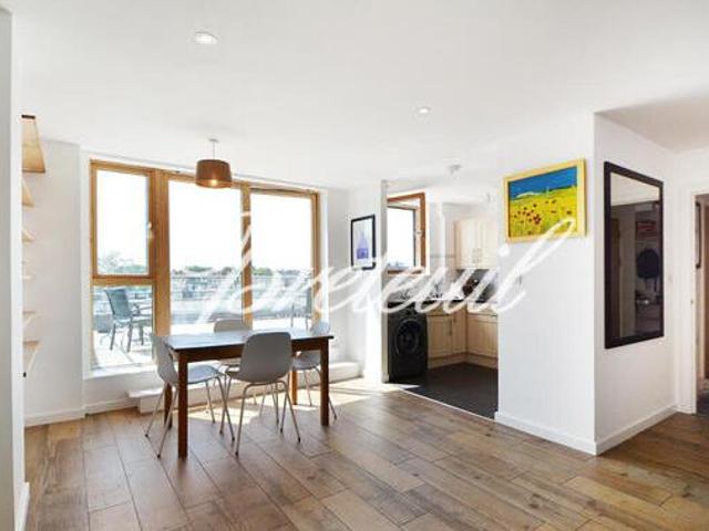 Dairy Close, London, 2 Bedroom Apartment