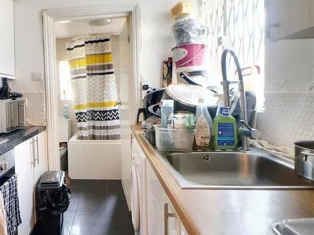 Dairy Close, London, CR7 8PB, United Kingdom | 2 bed house for rent #132993068 | Rentberry