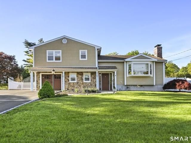 Dairy Farm Rd, Norwalk, Home For Sale