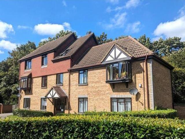 Dairymans Walk, Guildford, 1 Bedroom Apartment