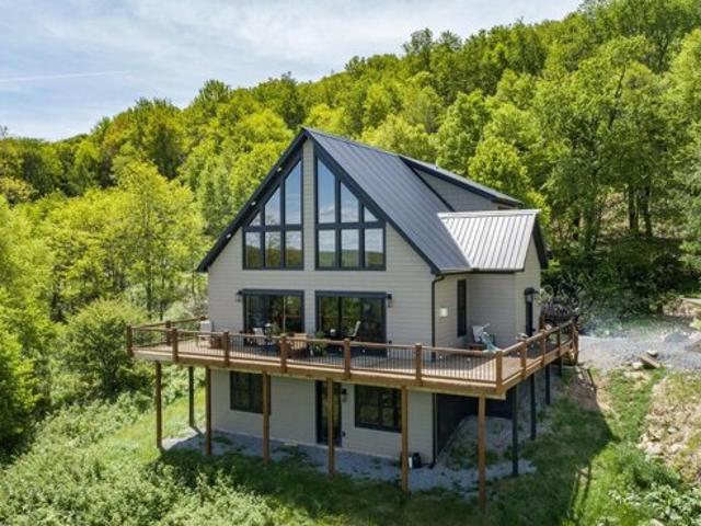 Daisy Dr, Mchenry, Home For Sale