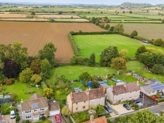 Daisyfield, Rimpton, 3 Bedroom Semi detached