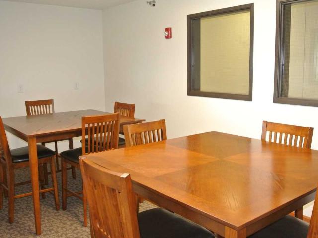 Dakota Creek Apartments 4 Bedroom Apartment for Rent at 1820 Dakota Dr N, Fargo, ND 58102 NDSU