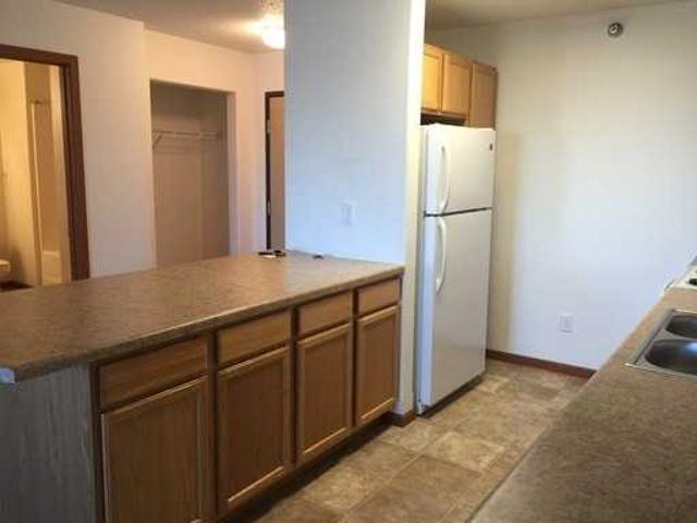 Dakota Creek Apartments 2 Bedroom Apartment for Rent at 1820 Dakota Dr N, Fargo, ND 58102 NDSU