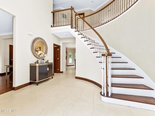Dakota Dr, Old Bridge, Home For Sale