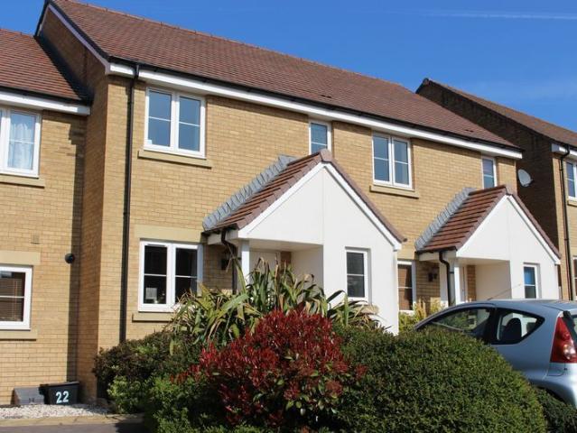 Dakota Drive, Calne SN11, 3 bed terraced house to rent, £1,300 pcm | PrimeLocation