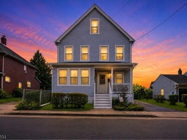 Dakota St, Manville, Home For Sale