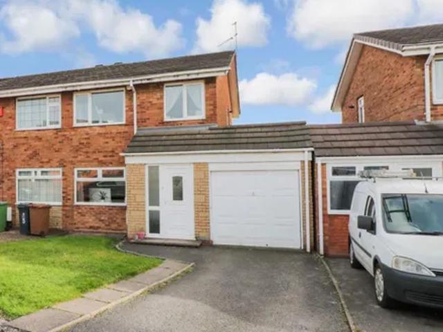 Dalton Road, Bloxwich, WS2 8UD, United Kingdom | 3 bed house for rent #167125443 | Rentberry
