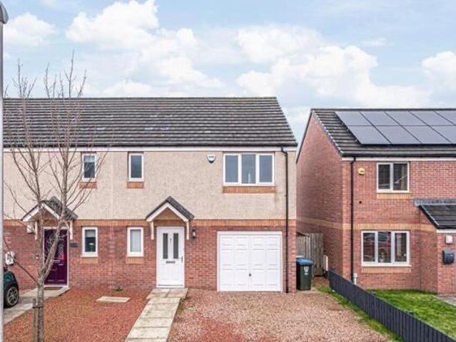 Dalwhamie Street, Kinross, 3 Bedroom Semi detached