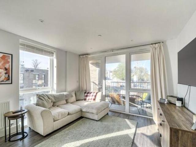 Daly Close, Littlemore, 2 Bedroom Apartment