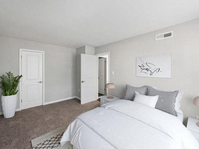 Dale Forest Studio Apartment for Rent at 14321 Wrangler Ln, Dale City, VA 22193 Evansdale