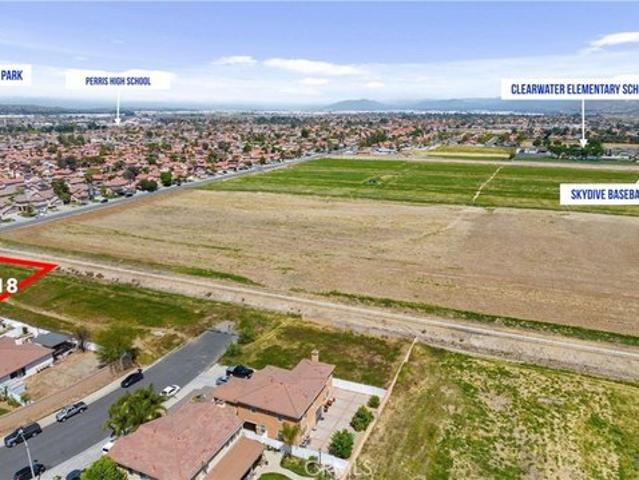 Dale, Perris, CA 92571