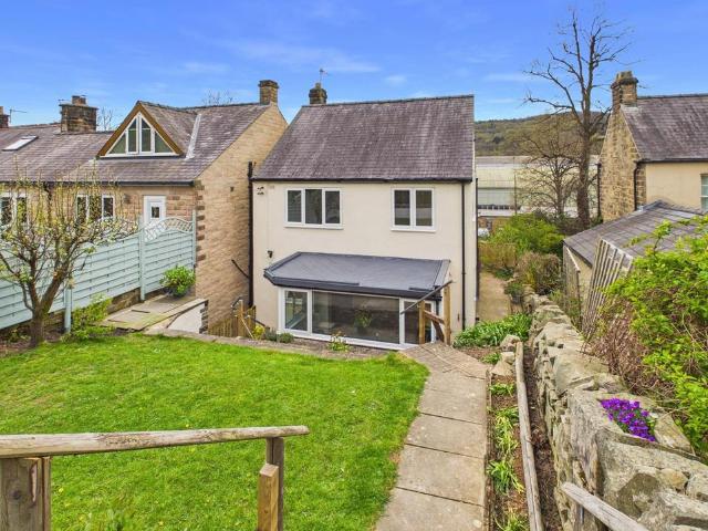Dale Road North, Darley Dale, Matlock 3 bed detached house to rent £1,190 pcm £275 pw